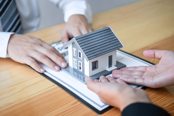 Moneycred India's Largest Loan Distributer